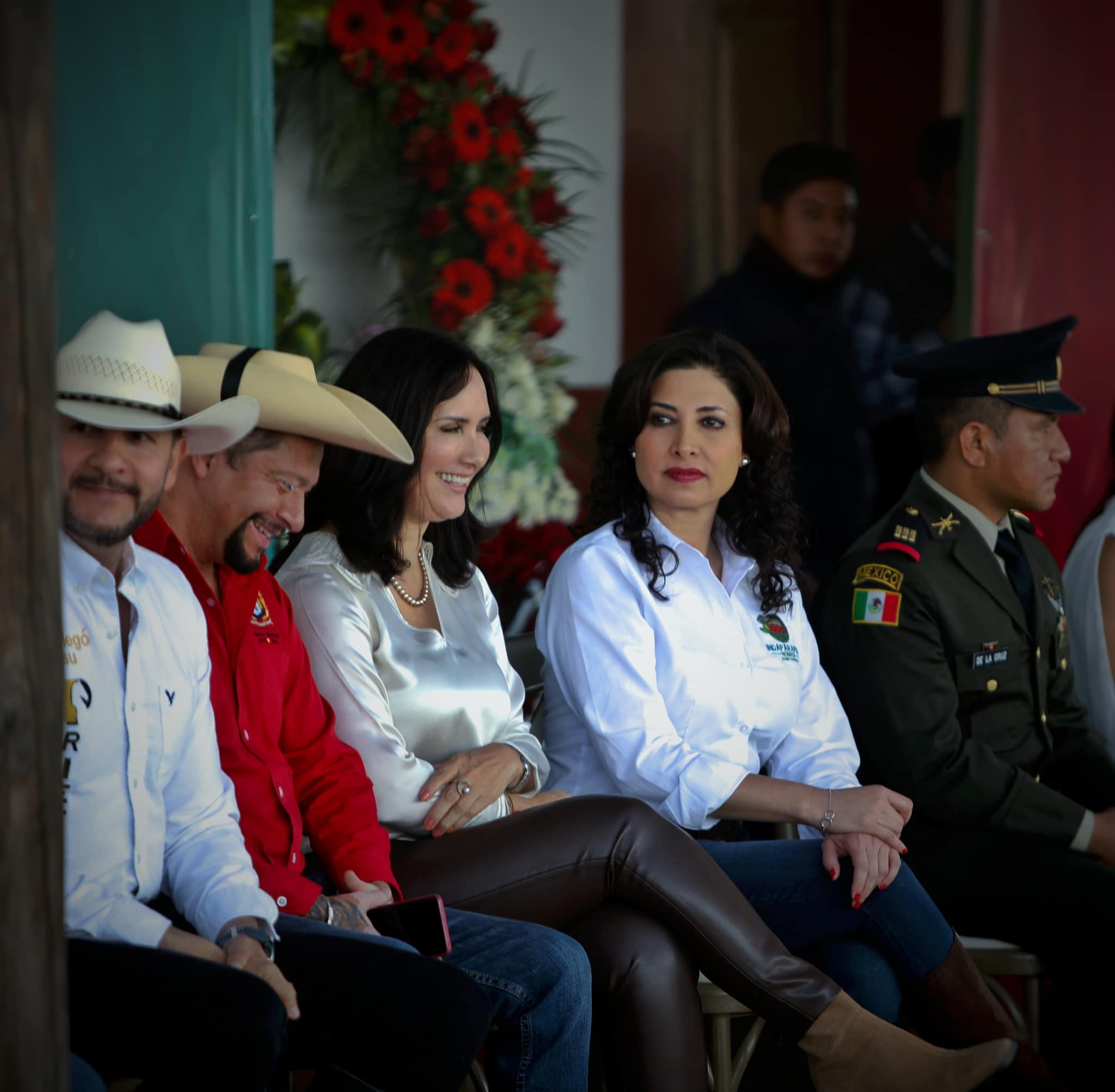 Yurisha Andrade Morales, participó en el Desfile Conmemorativo del 213 ...